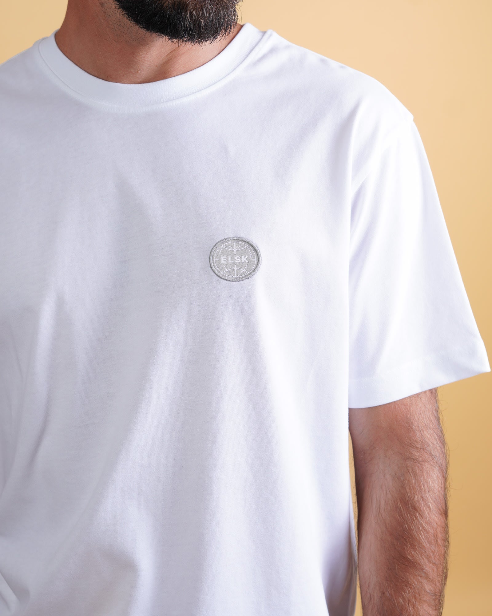 ELSK GLOBE BRUSHED T-SHIRT | designet med mening - produceret – ELSK®